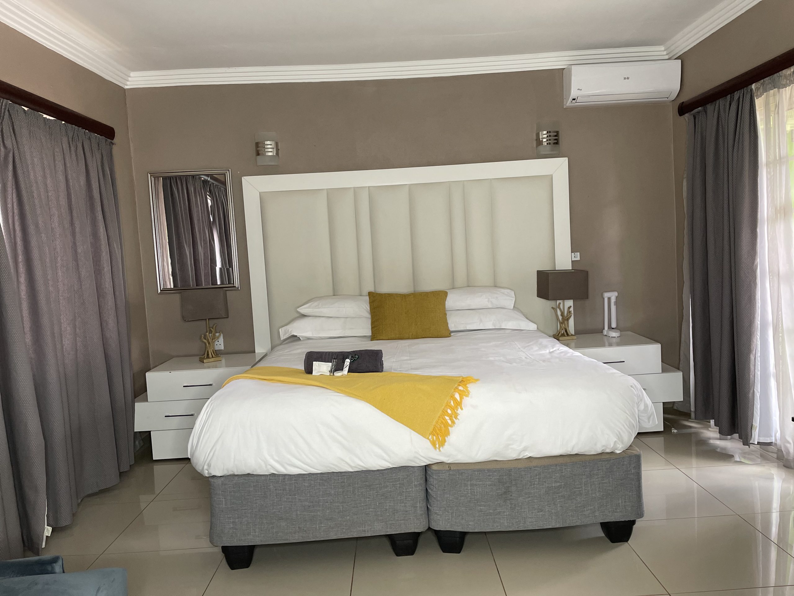 1OakLodge – Lodge & Resort